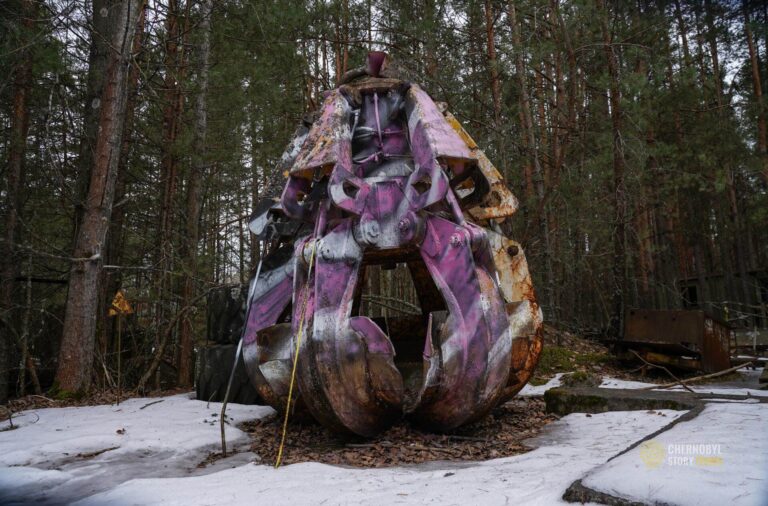 The Claw of Death in Chernobyl - Chernobylstory.com